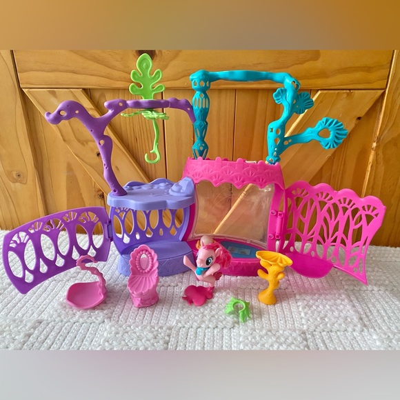 Hasbro | Toys | My Little Pony Seashell Lagoon Playset | Poshmark